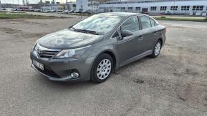 Zaļš Toyota Avensis 2012 Jonava, ar dzinēja tilpumu 1.99 L un nobraukumu 314 tūkst. km par 4500 €, foto  vietnē AUTOMOTO.COM.LV
