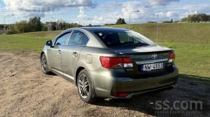 Зеленый Тойота Авенсис 2013 в Даугавпилс, объемом двигателя 2.00 л и пробегом 190 тыс. км за 8200 €, фото 6 на AUTOMOTO.COM.LV
