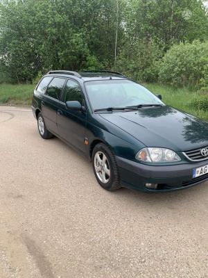 Zaļš Toyota Avensis 2000 Kauņa, ar dzinēja tilpumu 1.79 L un nobraukumu 205 tūkst. km par 1700 €, foto 9 vietnē AUTOMOTO.COM.LV