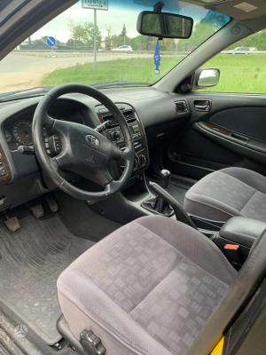 Zaļš Toyota Avensis 2000 Kauņa, ar dzinēja tilpumu 1.79 L un nobraukumu 205 tūkst. km par 1700 €, foto 10 vietnē AUTOMOTO.COM.LV