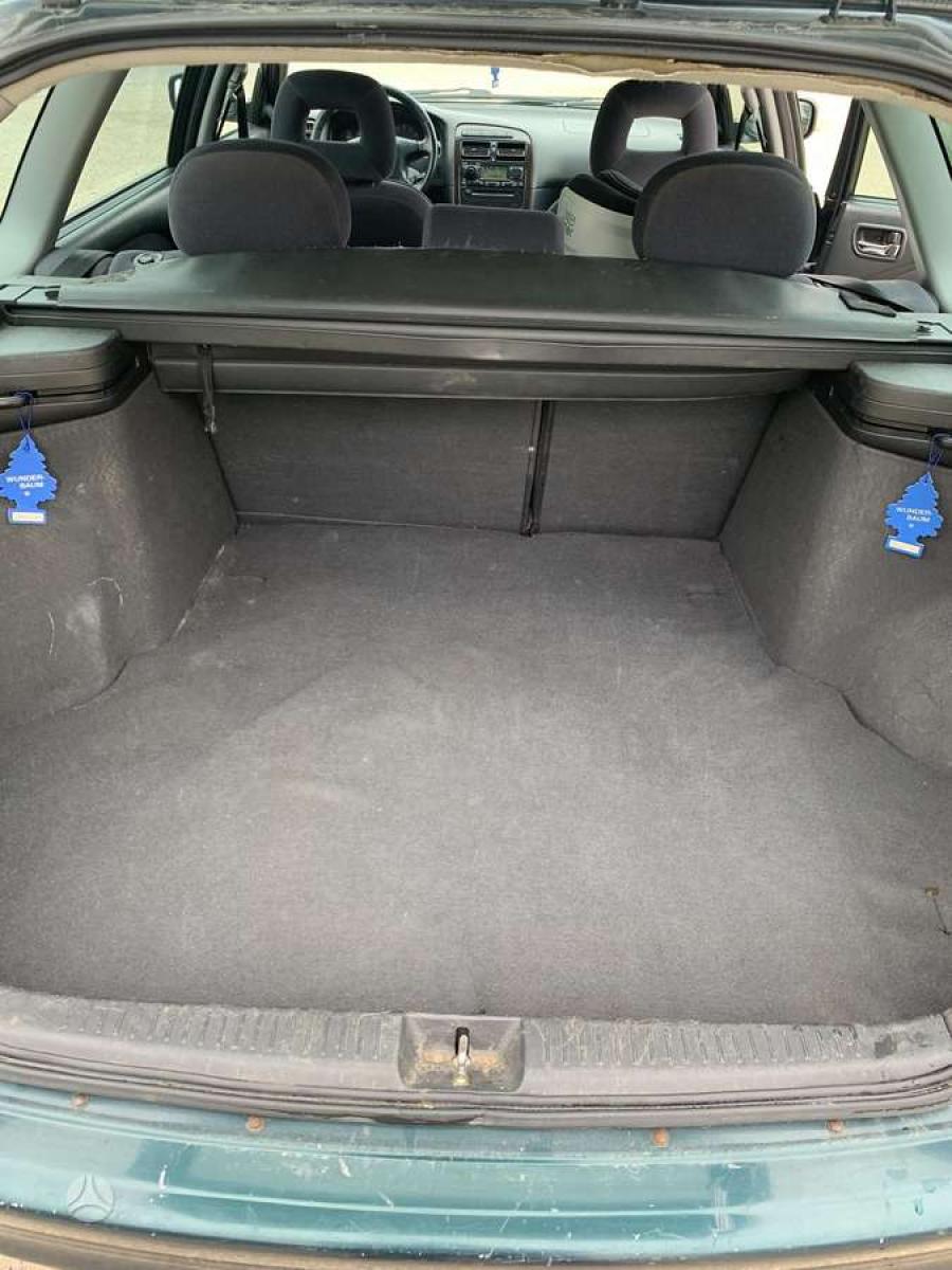Zaļš Toyota Avensis 2000 Kauņa, ar dzinēja tilpumu 1.79 L un nobraukumu 205 tūkst. km par 1700 €, foto 13 vietnē AUTOMOTO.COM.LV