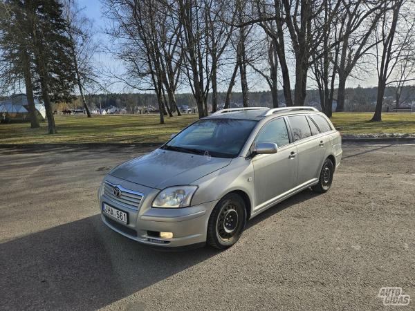 Green Toyota Avensis 2003 in Kaunas, with an engine capacity of 2.00 L and mileage of 341 thousand km for 1600 €, photo 1 on AUTOMOTO.COM.LV