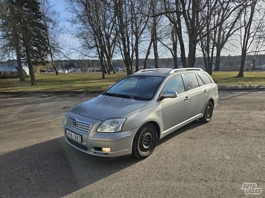 Зеленый Тойота Авенсис 2003 в Каунас, объемом двигателя 2.00 л и пробегом 341 тыс. км за 1600 €, фото 1 на AUTOMOTO.COM.LV