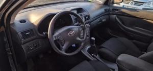 Green Toyota Avensis 2003 in Valmiera, with an engine capacity of 1.80 L and mileage of 246 thousand km for 1300 €, photo 10 on AUTOMOTO.COM.LV