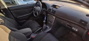 Green Toyota Avensis 2003 in Valmiera, with an engine capacity of 1.80 L and mileage of 246 thousand km for 1300 €, photo 11 on AUTOMOTO.COM.LV