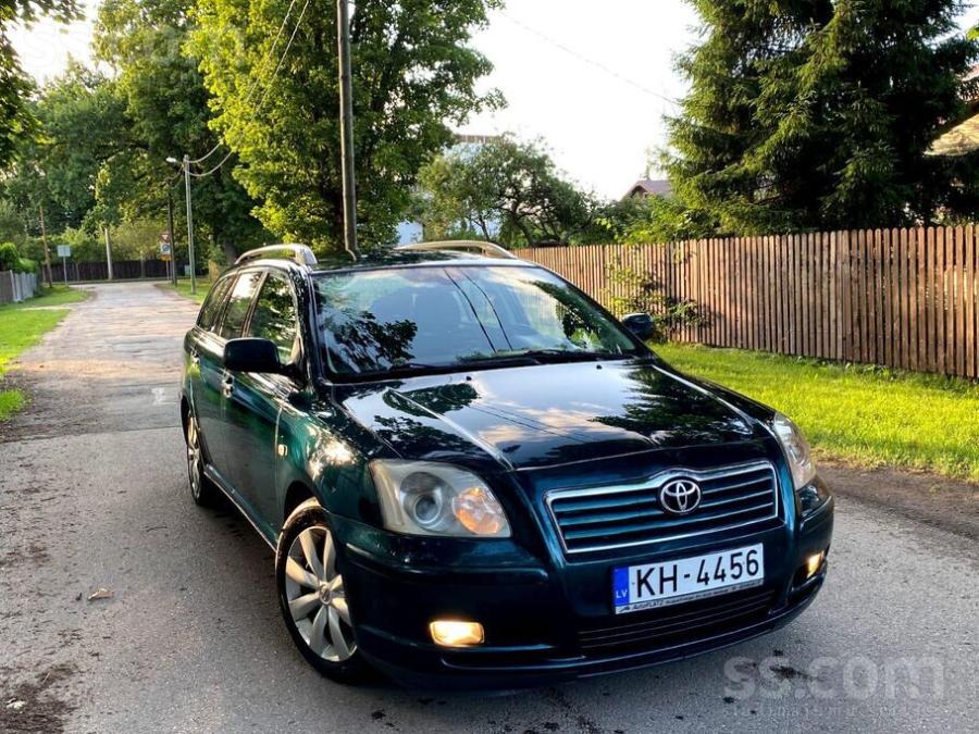 Green Toyota Avensis 2004 in Riga, with an engine capacity of 2.00 L and mileage of 0 thousand km for 700 €, photo 1 on AUTOMOTO.COM.LV