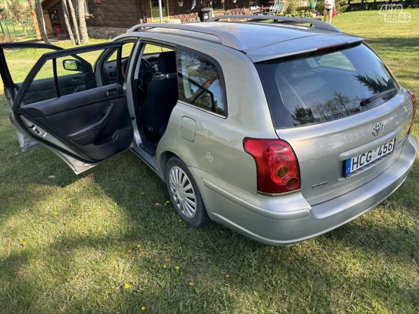 Green Toyota Avensis 2004 in Alytus, with an engine capacity of 2.00 L and mileage of 277 thousand km for 1000 €, photo 6 on AUTOMOTO.COM.LV