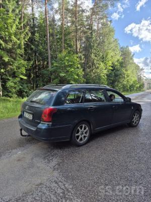 Zaļš Toyota Avensis 2004 Daugavpils, ar dzinēja tilpumu 2.00 L un nobraukumu 286 tūkst. km par 1200 €, foto 6 vietnē AUTOMOTO.COM.LV