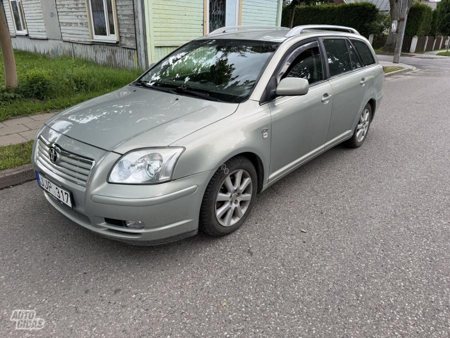 Green Toyota Avensis 2004 in Vilnius, with an engine capacity of 2.00 L and mileage of 409 thousand km for 999 €, photo 1 on AUTOMOTO.COM.LV