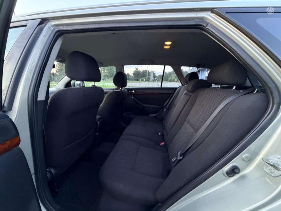 Зеленый Тойота Авенсис 2005 в Утена, объемом двигателя 2.00 л и пробегом 492 тыс. км за 1990 €, фото 21 на AUTOMOTO.COM.LV