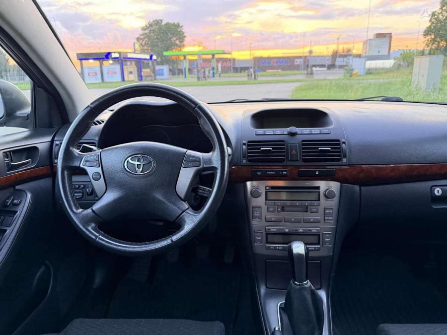 Зеленый Тойота Авенсис 2005 в Утена, объемом двигателя 2.00 л и пробегом 492 тыс. км за 1990 €, фото 23 на AUTOMOTO.COM.LV