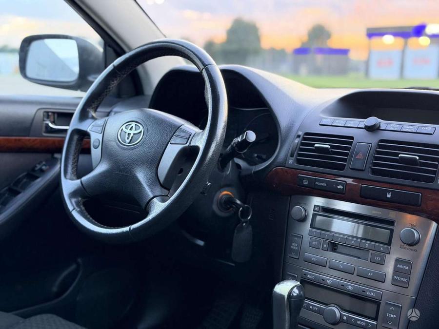 Зеленый Тойота Авенсис 2005 в Утена, объемом двигателя 2.00 л и пробегом 492 тыс. км за 1990 €, фото 24 на AUTOMOTO.COM.LV