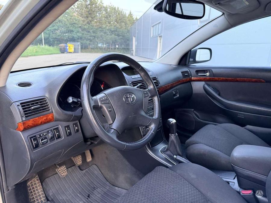 Зеленый Тойота Авенсис 2005 в Утена, объемом двигателя 2.00 л и пробегом 492 тыс. км за 1990 €, фото 25 на AUTOMOTO.COM.LV