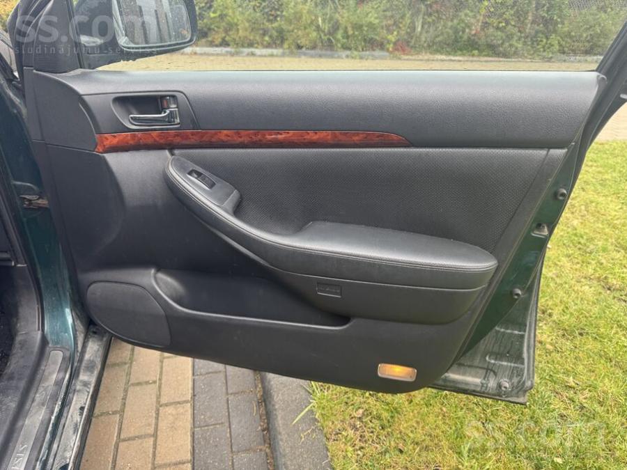 Zaļš Toyota Avensis 2005 Rīga, ar dzinēja tilpumu 2.00 L un nobraukumu 366 tūkst. km par 650 €, foto 8 vietnē AUTOMOTO.COM.LV