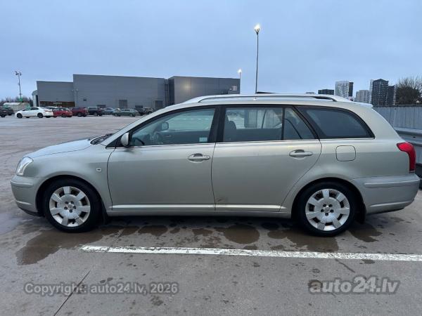 Zaļš Toyota Avensis 2006 Tallina, ar dzinēja tilpumu 1.80 L un nobraukumu 284 tūkst. km par 2699 €, foto 5 vietnē AUTOMOTO.COM.LV