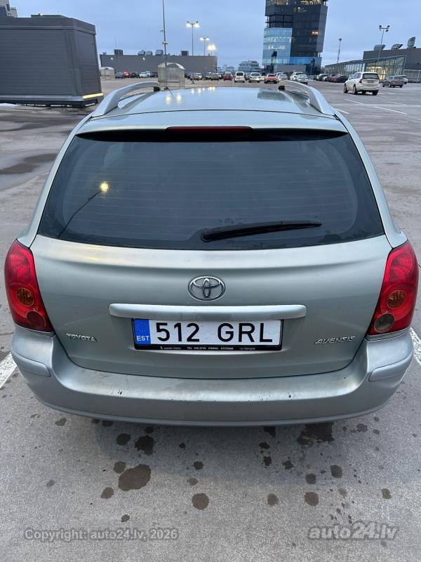 Zaļš Toyota Avensis 2006 Tallina, ar dzinēja tilpumu 1.80 L un nobraukumu 284 tūkst. km par 2699 €, foto 8 vietnē AUTOMOTO.COM.LV
