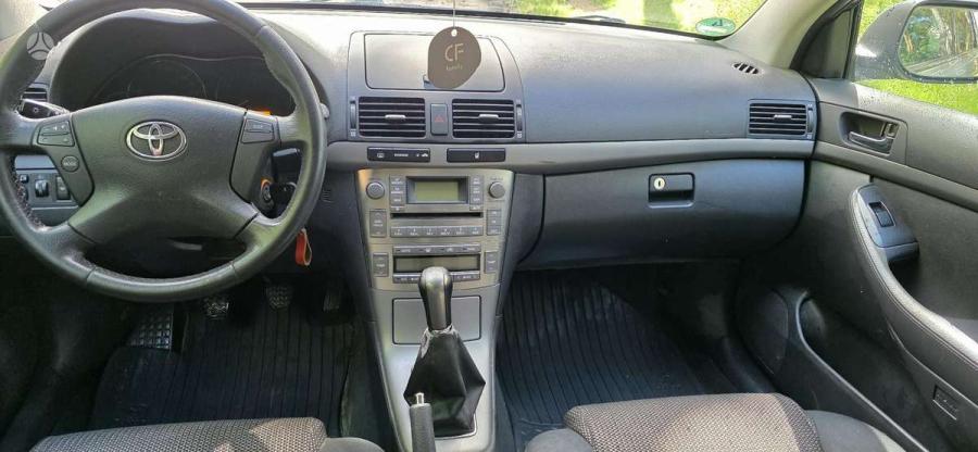 Zaļš Toyota Avensis 2006 Viļņa, ar dzinēja tilpumu 1.79 L un nobraukumu 240 tūkst. km par 1750 €, foto 12 vietnē AUTOMOTO.COM.LV
