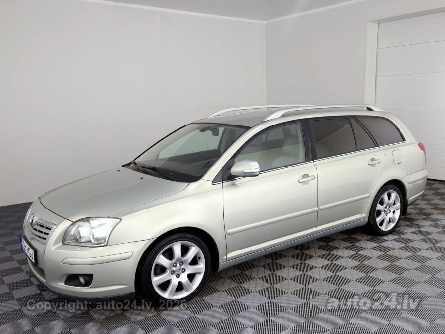 Zaļš Toyota Avensis 2007 Tallina, ar dzinēja tilpumu 2.40 L un nobraukumu 158 tūkst. km par 3499 €, foto 3 vietnē AUTOMOTO.COM.LV
