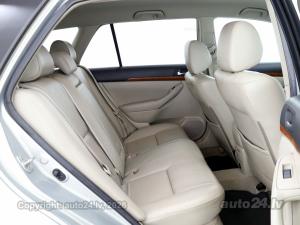 Zaļš Toyota Avensis 2007 Tallina, ar dzinēja tilpumu 2.40 L un nobraukumu 158 tūkst. km par 3499 €, foto 8 vietnē AUTOMOTO.COM.LV