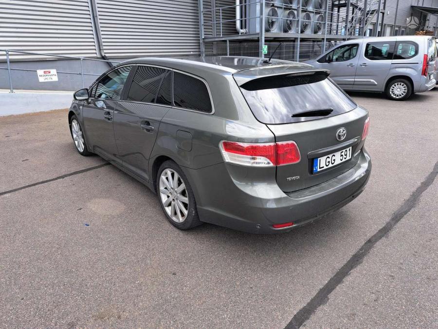 Zaļš Toyota Avensis 2009 Kauņa, ar dzinēja tilpumu 2.23 L un nobraukumu 378 tūkst. km par 3200 €, foto 6 vietnē AUTOMOTO.COM.LV