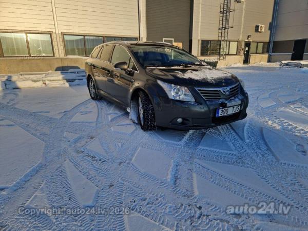 Zaļš Toyota Avensis 2011 Tallina, ar dzinēja tilpumu 2.20 L un nobraukumu 312 tūkst. km par 4900 €, foto 1 vietnē AUTOMOTO.COM.LV