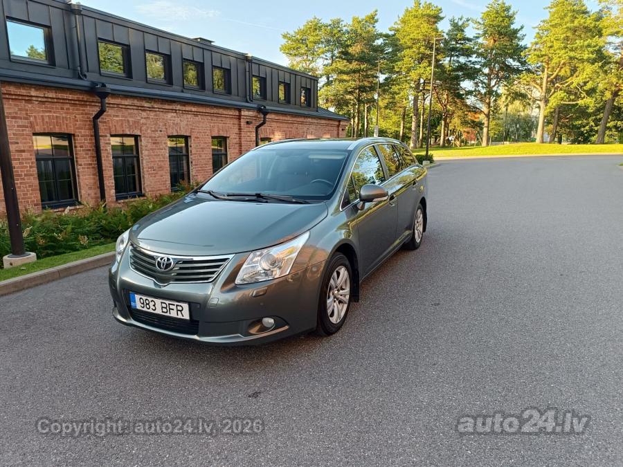 Zaļš Toyota Avensis 2011 Tallina, ar dzinēja tilpumu 2.00 L un nobraukumu 207 tūkst. km par 4990 €, foto 1 vietnē AUTOMOTO.COM.LV