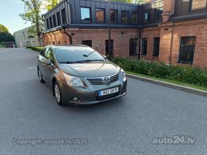 Zaļš Toyota Avensis 2011 Tallina, ar dzinēja tilpumu 2.00 L un nobraukumu 207 tūkst. km par 4990 €, foto 7 vietnē AUTOMOTO.COM.LV