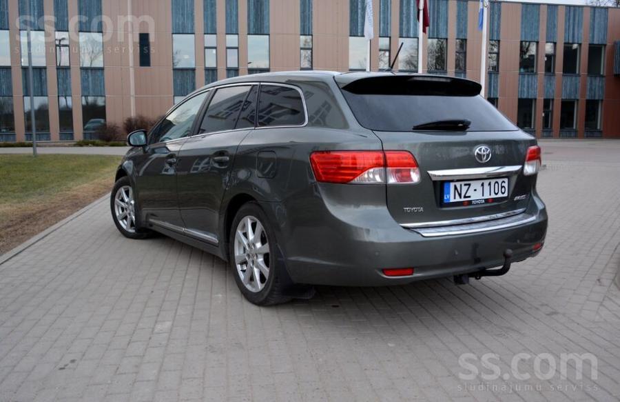 Zaļš Toyota Avensis 2012 Dobele, ar dzinēja tilpumu 2.00 L un nobraukumu 269 tūkst. km par 6250 €, foto 5 vietnē AUTOMOTO.COM.LV