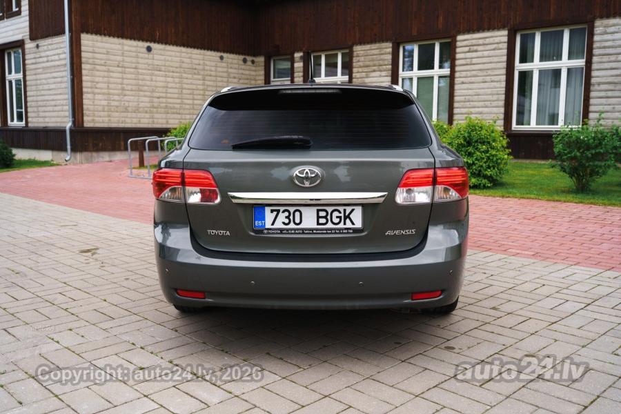 Zaļš Toyota Avensis 2012 Tartu, ar dzinēja tilpumu 1.80 L un nobraukumu 222 tūkst. km par 7450 €, foto 6 vietnē AUTOMOTO.COM.LV