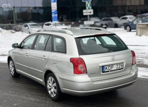 Pelēks Toyota Avensis 2008 Viļņa, ar dzinēja tilpumu 2.00 L un nobraukumu 324 tūkst. km par 1990 €, foto 3 vietnē AUTOMOTO.COM.LV