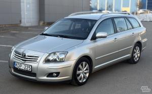 Grey Toyota Avensis 2008 in Vilnius, with an engine capacity of 2.00 L and mileage of 324 thousand km for 1990 €, photo  on AUTOMOTO.COM.LV