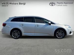 Pelēks Toyota Avensis 2017 Rīga, ar dzinēja tilpumu 2.00 L un nobraukumu 168 tūkst. km par 11990 €, foto 24 vietnē AUTOMOTO.COM.LV