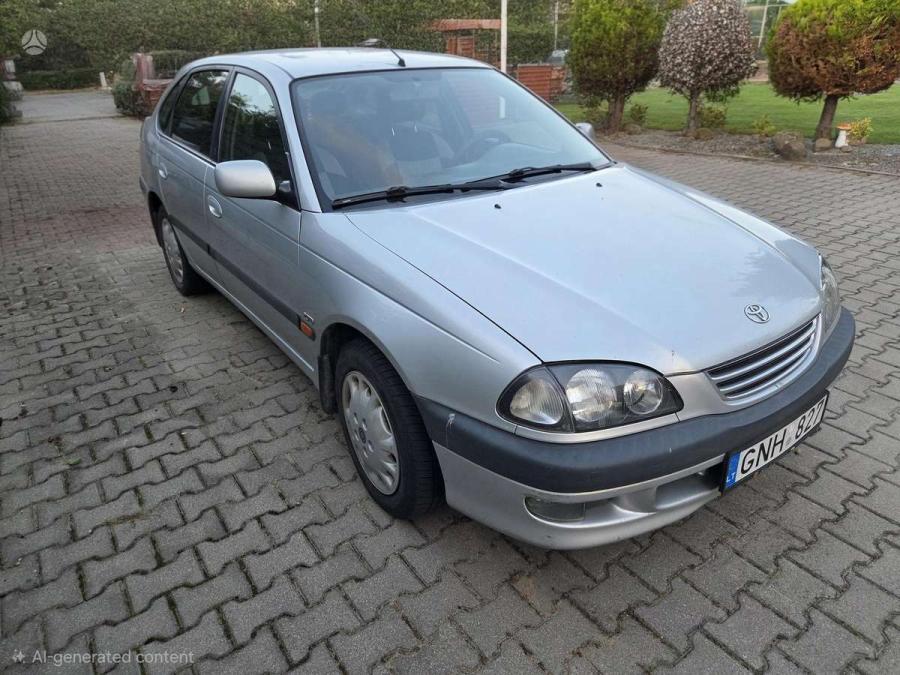 Серый Тойота Авенсис 1999 в Клайпеда, объемом двигателя 1.98 л и пробегом 250 тыс. км за 1500 €, фото 6 на AUTOMOTO.COM.LV