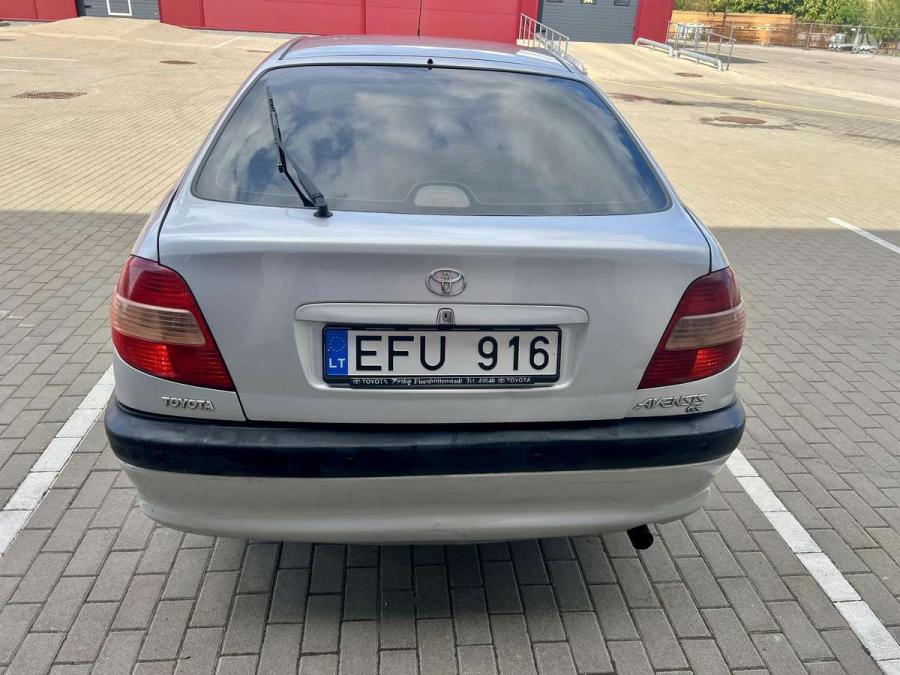 Серый Тойота Авенсис 2000 в Каунас, объемом двигателя 2.00 л и пробегом 348 тыс. км за 999 €, фото 8 на AUTOMOTO.COM.LV