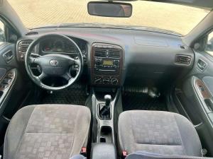 Серый Тойота Авенсис 2000 в Каунас, объемом двигателя 2.00 л и пробегом 348 тыс. км за 999 €, фото 10 на AUTOMOTO.COM.LV