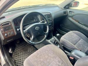 Серый Тойота Авенсис 2000 в Каунас, объемом двигателя 2.00 л и пробегом 348 тыс. км за 999 €, фото 14 на AUTOMOTO.COM.LV