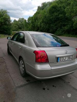 Pelēks Toyota Avensis 2003 Prienai, ar dzinēja tilpumu 2.00 L un nobraukumu 304 tūkst. km par 1500 €, foto 4 vietnē AUTOMOTO.COM.LV