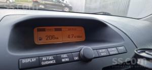 Pelēks Toyota Avensis 2003 Daugavpils, ar dzinēja tilpumu 2.00 L un nobraukumu 340 tūkst. km par 1150 €, foto 17 vietnē AUTOMOTO.COM.LV