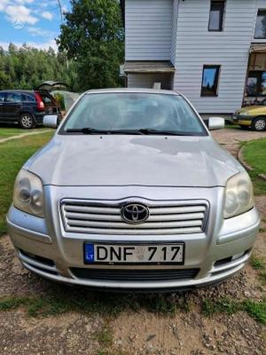 Pelēks Toyota Avensis 2003 Kazlų Rūda, ar dzinēja tilpumu 2.00 L un nobraukumu 393 tūkst. km par 1200 €, foto 3 vietnē AUTOMOTO.COM.LV