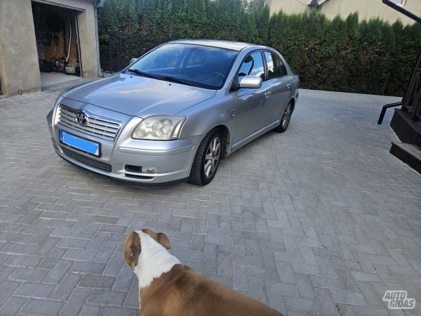 Pelēks Toyota Avensis 2003 Vilkaviškis, ar dzinēja tilpumu 2.00 L un nobraukumu 0 tūkst. km par 1200 €, foto 3 vietnē AUTOMOTO.COM.LV