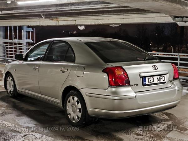 Grey Toyota Avensis 2004 in Tallinn, with an engine capacity of 2.00 L and mileage of 260 thousand km for 1998 €, photo 6 on AUTOMOTO.COM.LV