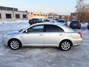 Pelēks Toyota Avensis 2004 Kauņa, ar dzinēja tilpumu 2.00 L un nobraukumu 290 tūkst. km par 1600 €, foto 5 vietnē AUTOMOTO.COM.LV