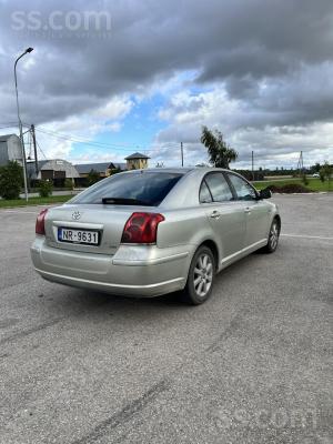 Pelēks Toyota Avensis 2004 Bauska, ar dzinēja tilpumu 2.00 L un nobraukumu 326 tūkst. km par 850 €, foto 5 vietnē AUTOMOTO.COM.LV
