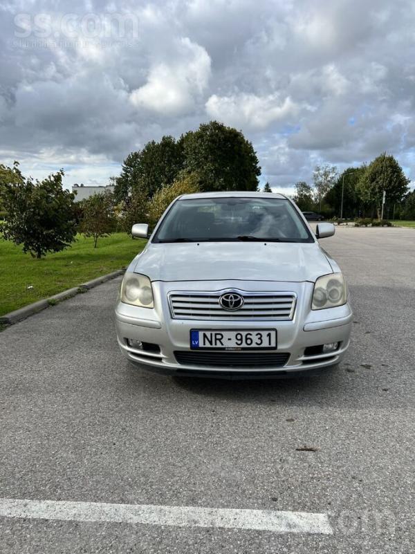 Pelēks Toyota Avensis 2004 Bauska, ar dzinēja tilpumu 2.00 L un nobraukumu 326 tūkst. km par 850 €, foto 6 vietnē AUTOMOTO.COM.LV