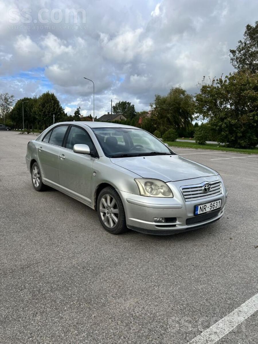 Pelēks Toyota Avensis 2004 Bauska, ar dzinēja tilpumu 2.00 L un nobraukumu 326 tūkst. km par 850 €, foto 7 vietnē AUTOMOTO.COM.LV