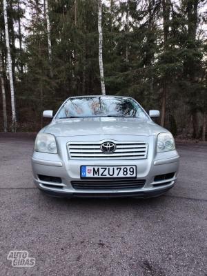 Grey Toyota Avensis 2005 in Alytus, with an engine capacity of 2.00 L and mileage of 309 thousand km for 1500 €, photo 3 on AUTOMOTO.COM.LV