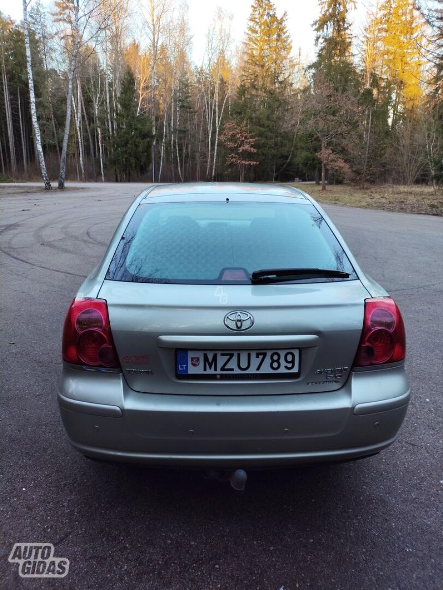 Grey Toyota Avensis 2005 in Alytus, with an engine capacity of 2.00 L and mileage of 309 thousand km for 1500 €, photo 10 on AUTOMOTO.COM.LV