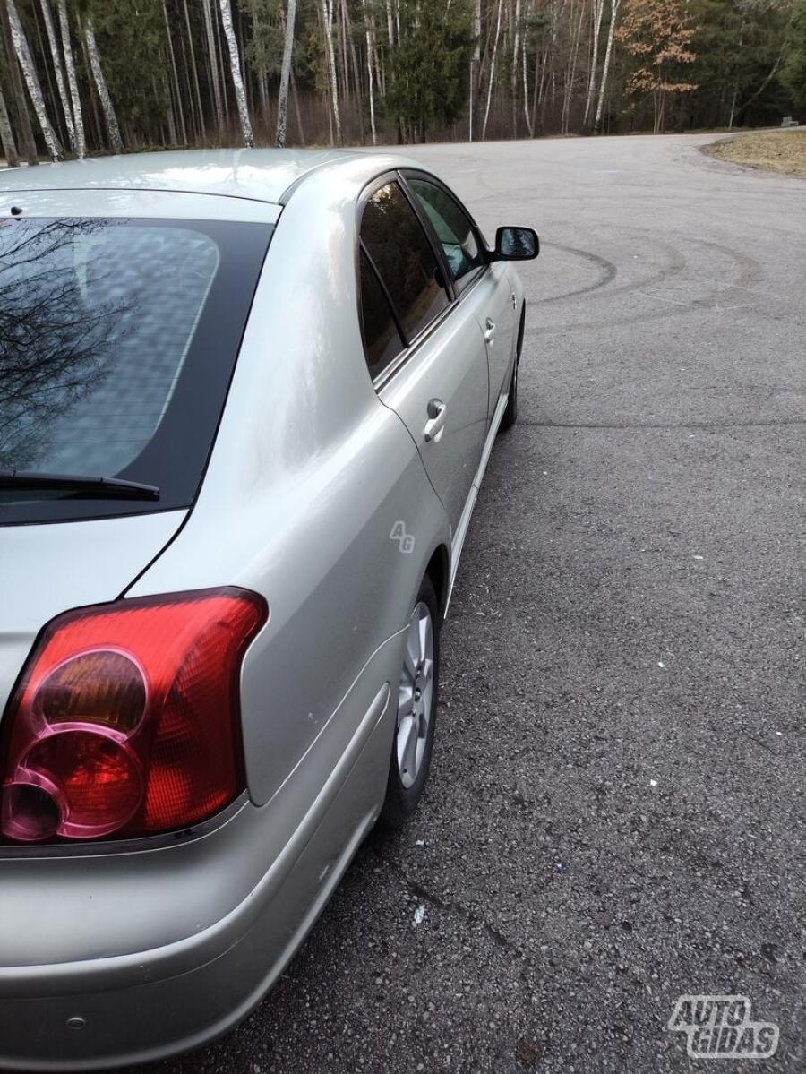Grey Toyota Avensis 2005 in Alytus, with an engine capacity of 2.00 L and mileage of 309 thousand km for 1500 €, photo 13 on AUTOMOTO.COM.LV