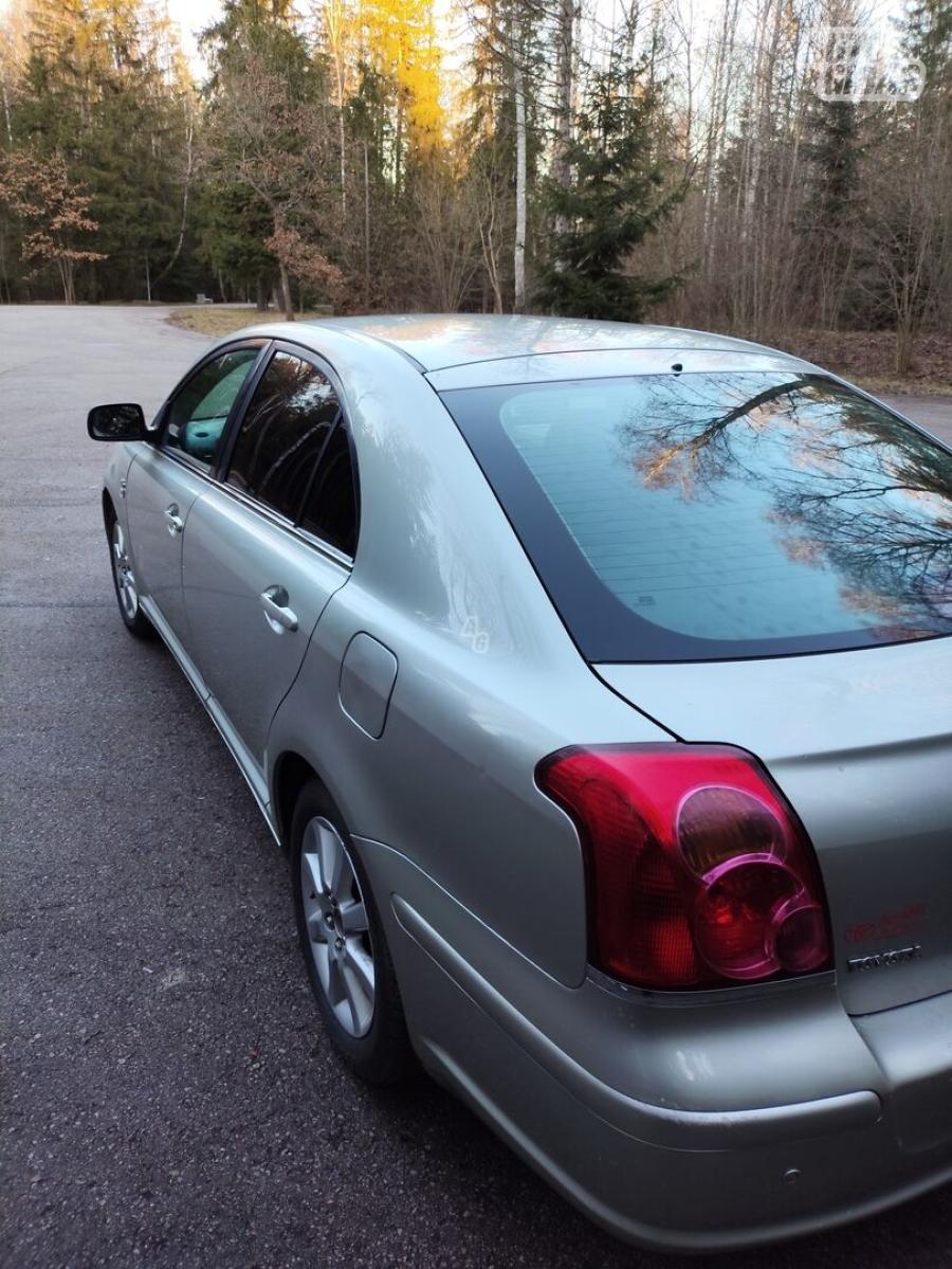 Grey Toyota Avensis 2005 in Alytus, with an engine capacity of 2.00 L and mileage of 309 thousand km for 1500 €, photo 9 on AUTOMOTO.COM.LV