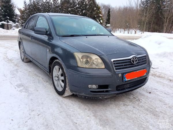Pelēks Toyota Avensis 2005 Viļņa, ar dzinēja tilpumu 2.00 L un nobraukumu 343 tūkst. km par 1390 €, foto 1 vietnē AUTOMOTO.COM.LV